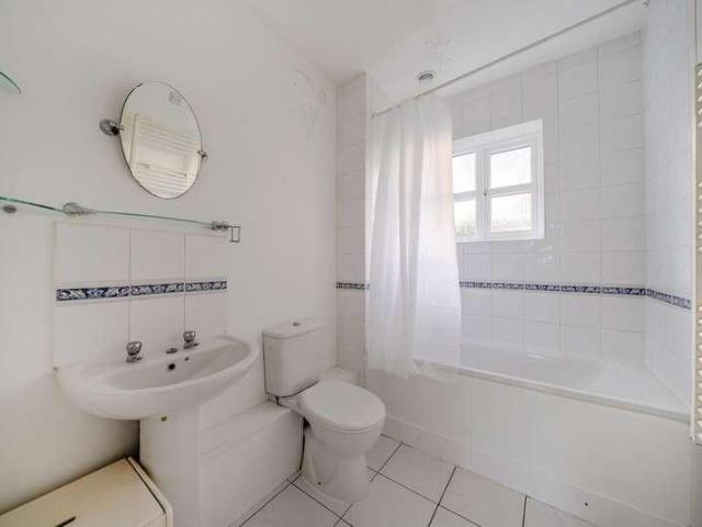 1 bed flat for sale