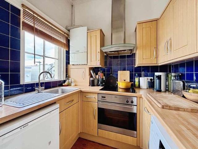 1 bed flat for sale