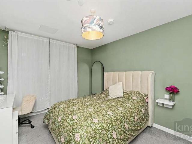 1 bed flat for sale