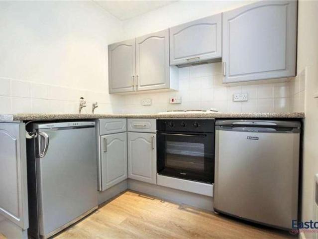1 bed flat for sale