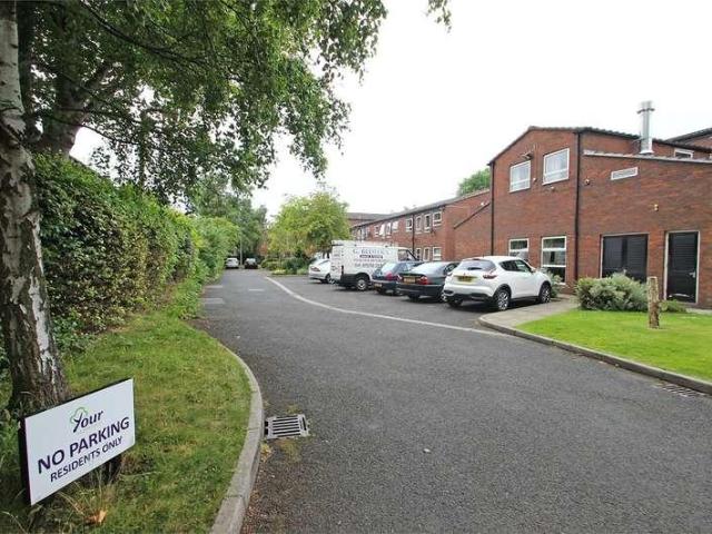 1 bed flat for sale