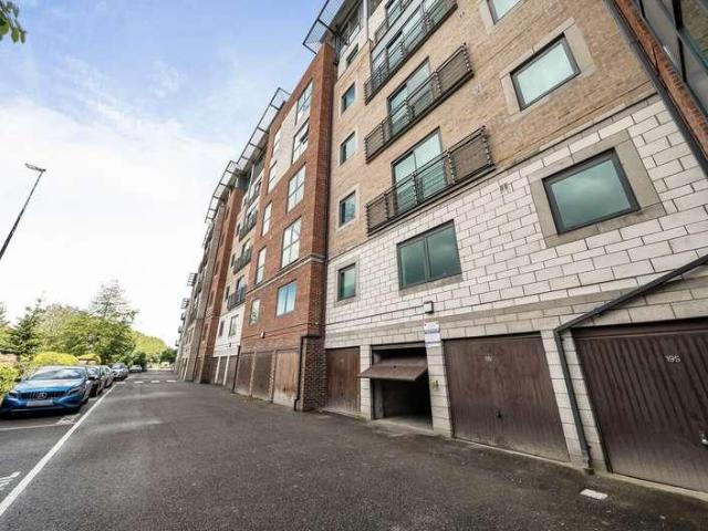 1 bed flat for sale