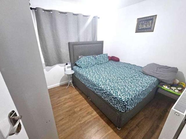 1 bed flat for sale