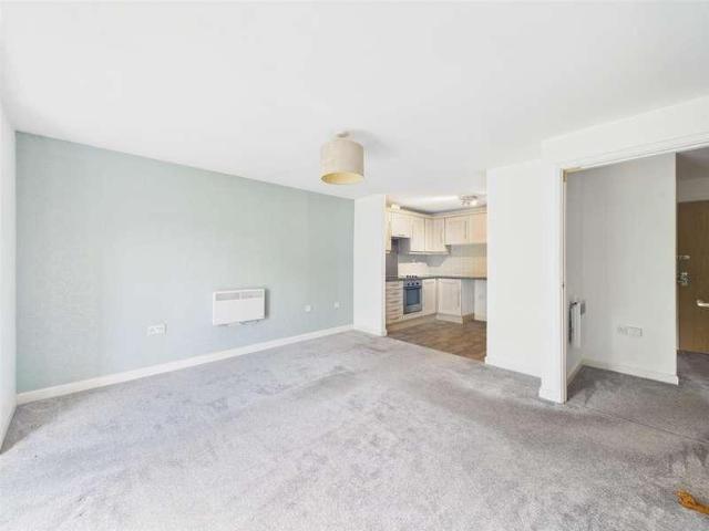 1 bed flat for sale