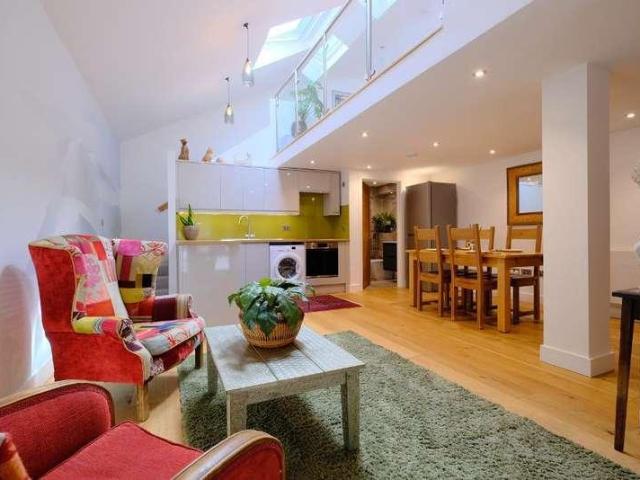 1 bed flat for sale