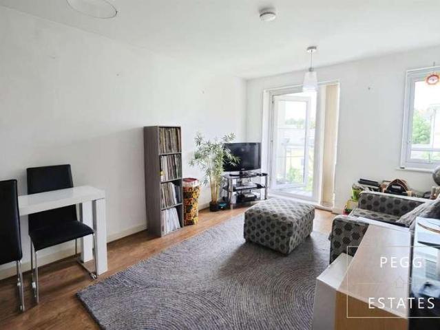 1 bed flat for sale