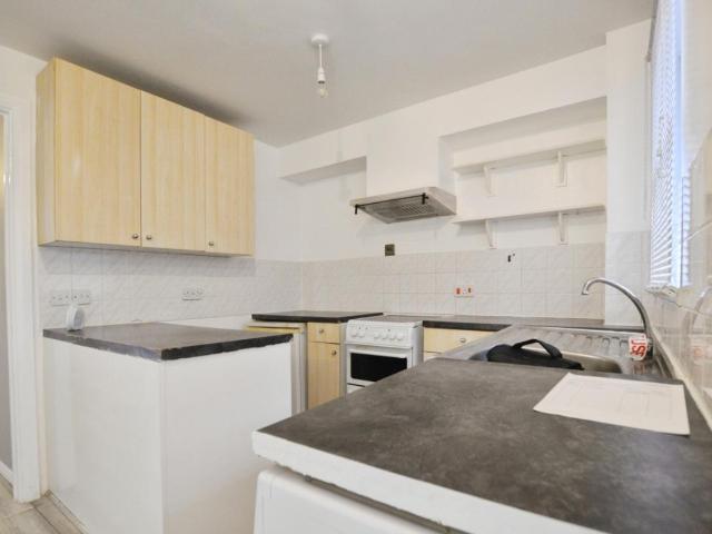 1 bed flat for sale