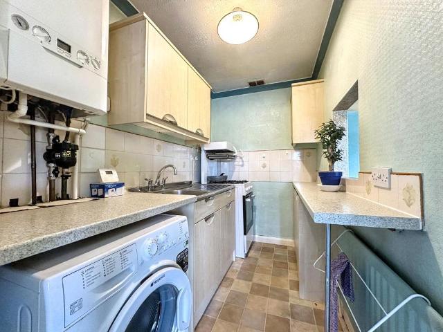 1 bed flat for sale
