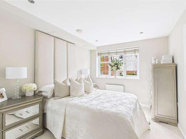 1 bed flat for sale