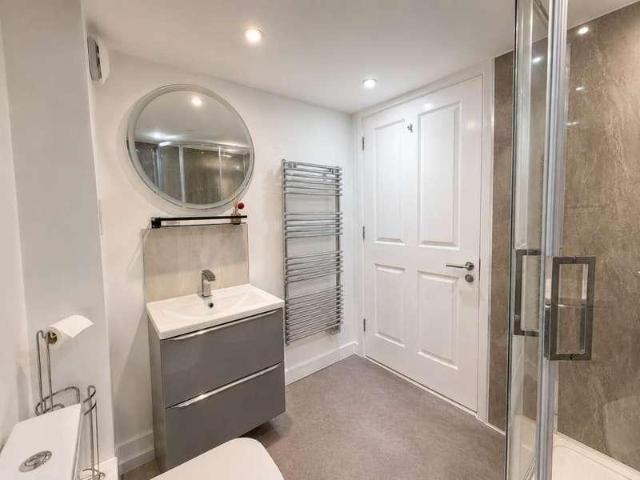 1 bed flat for sale