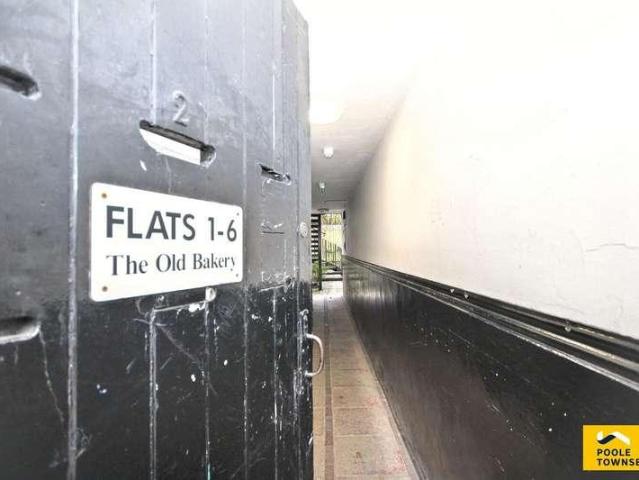 1 bed flat for sale