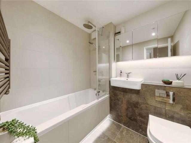 1 bed flat for sale