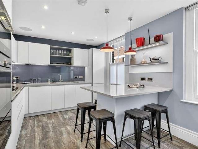1 bed flat for sale