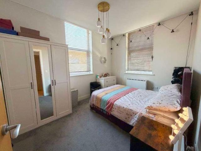 1 bed flat for sale