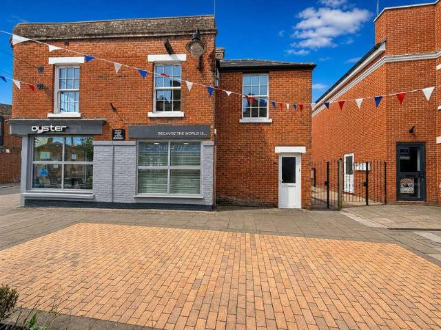 1 bed flat for sale