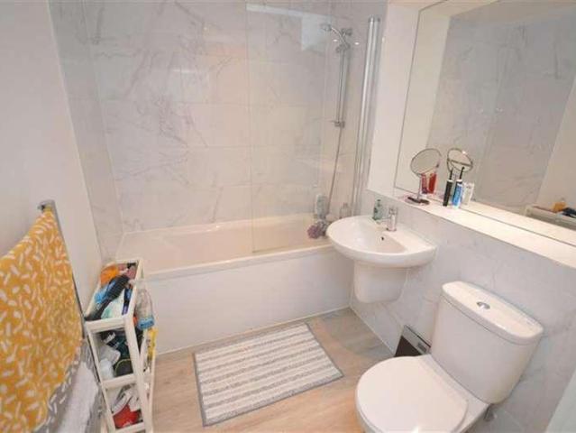 1 bed flat for sale