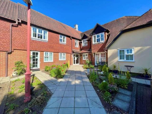 1 bed flat for sale