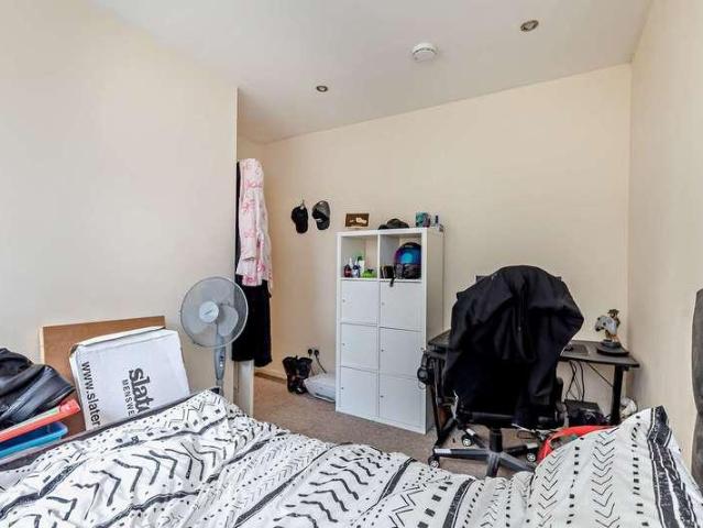 1 bed flat for sale