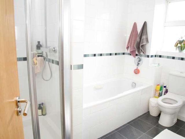 1 bed flat for sale