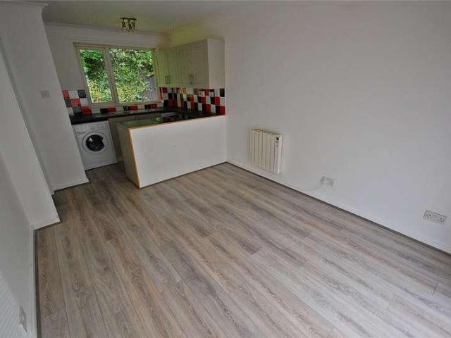 1 bed flat for sale
