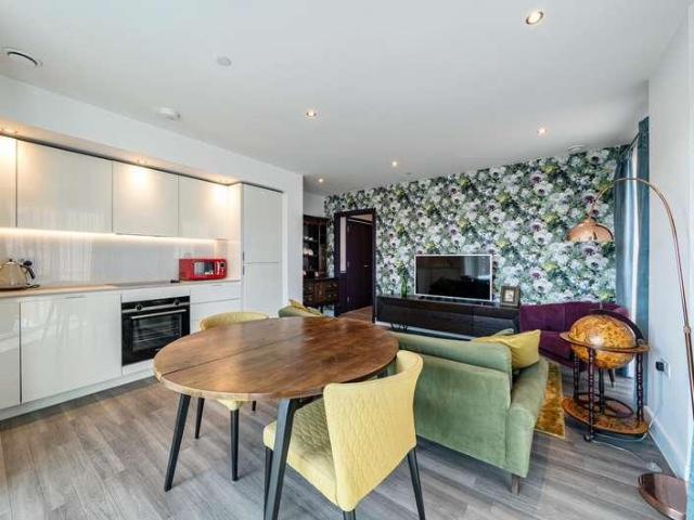 1 bed flat for sale