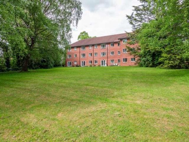 1 bed flat for sale