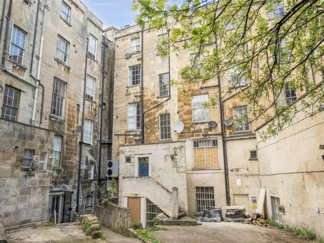 1 bed flat for sale