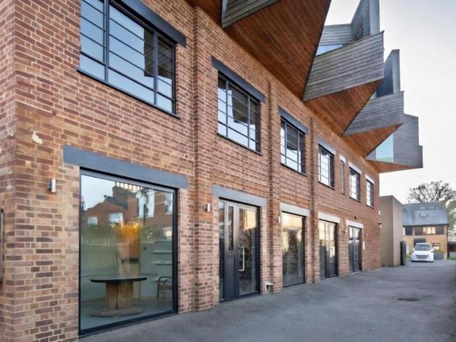 1 bed flat for sale