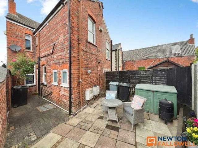 1 bed flat for sale