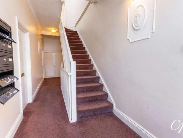 1 bed flat for sale