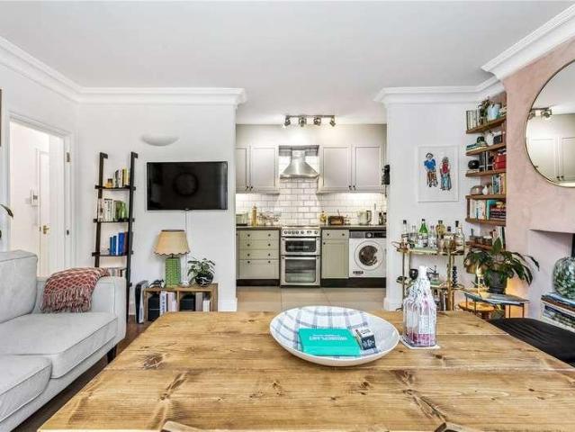 1 bed flat for sale