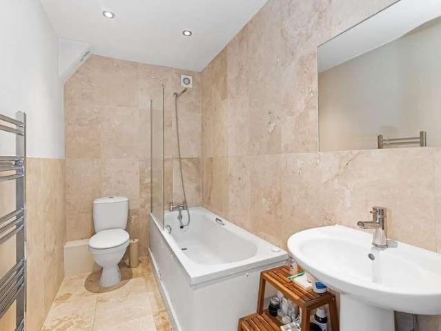1 bed flat for sale