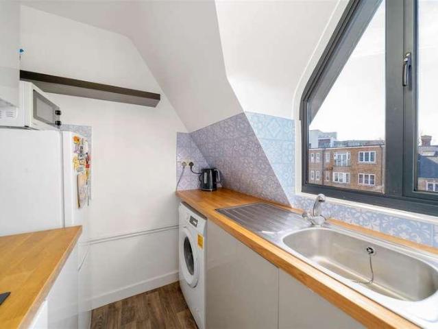 1 bed flat for sale