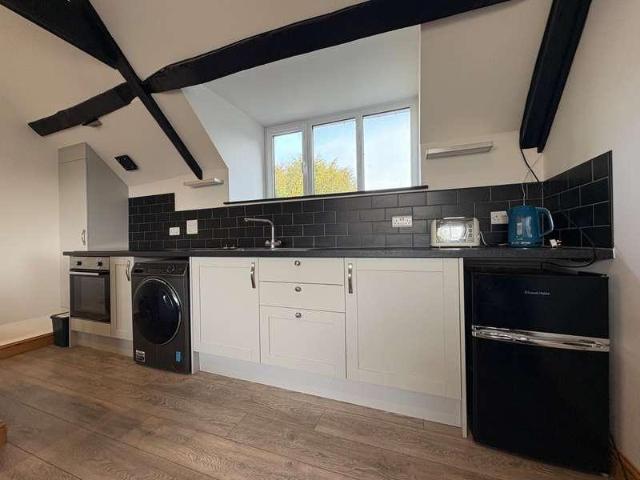 1 bed flat for sale
