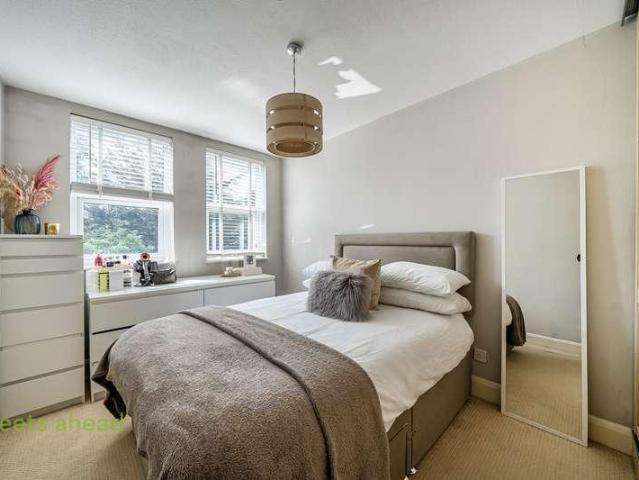1 bed flat for sale