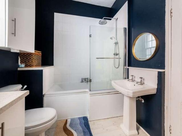 1 bed flat for sale