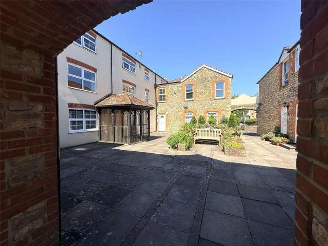 1 bed flat for sale