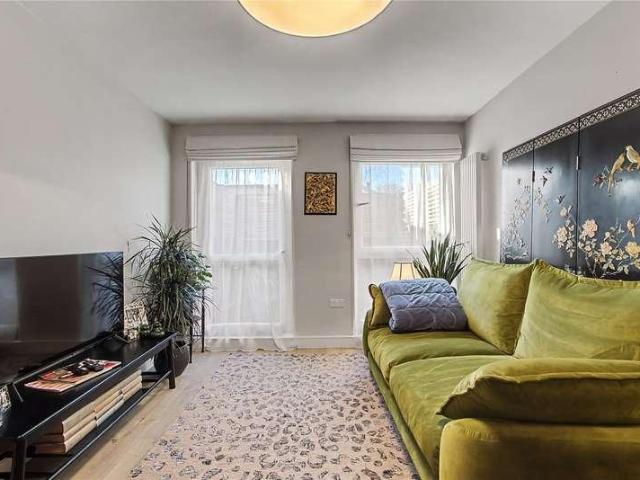 1 bed flat for sale