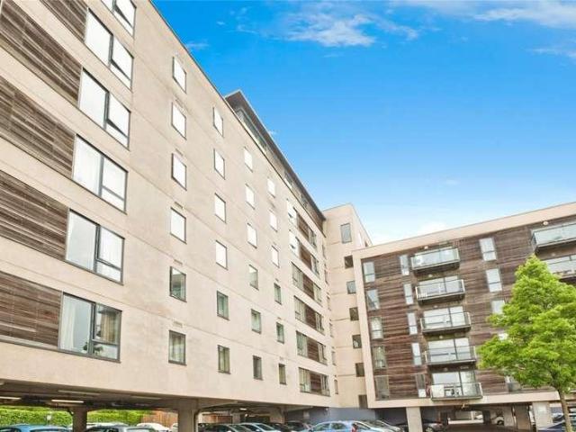 1 bed flat for sale