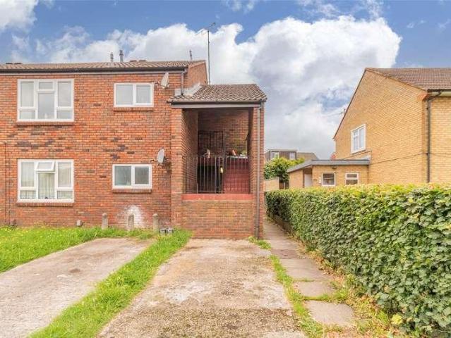 1 bed flat for sale