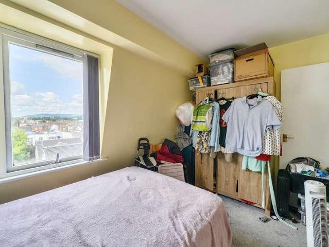 1 bed flat for sale