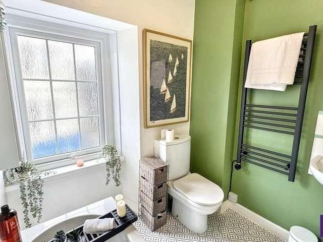 1 bed flat for sale