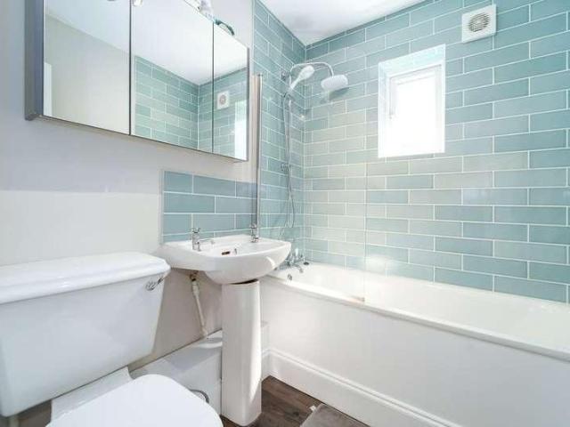1 bed flat for sale