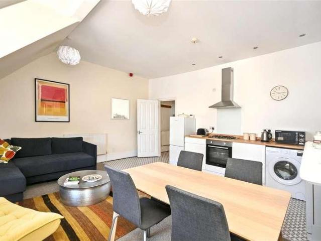 1 bed flat for sale