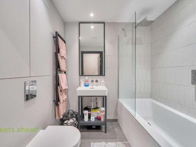 1 bed flat for sale