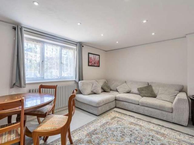 1 bed flat for sale