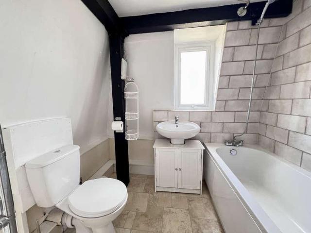 1 bed flat for sale