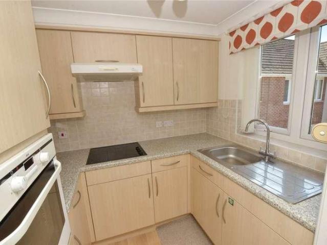 1 bed flat for sale