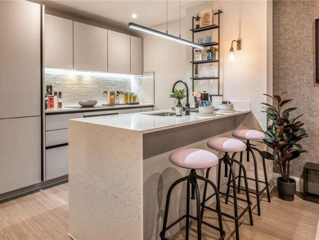 1 bed flat for sale