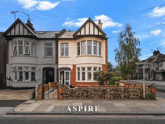 1 bed flat for sale
